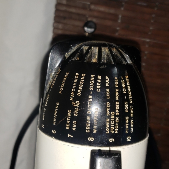 Sunbeam | Kitchen | Vintage 94 Sunbeam Mixmaster Stand Mixer Model 9 ...